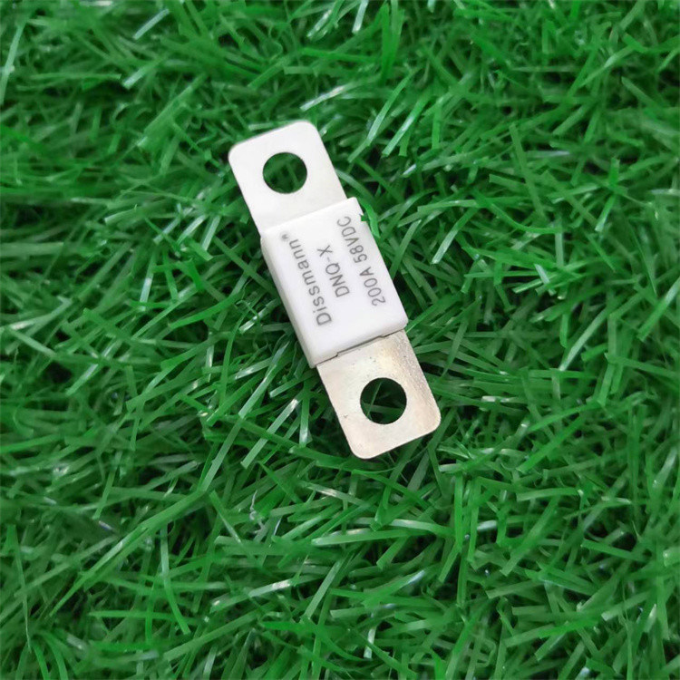 MINI Size Flat Type Dissmann Bolt Down Fuse 80VDC 50A For Li Ion ...