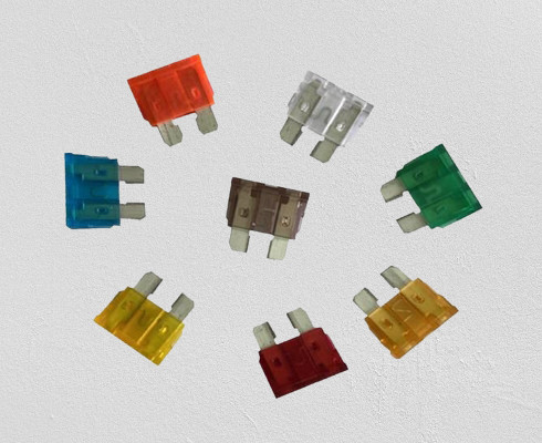 ISO8820 Low Voltage Fuses , 32VDC Cartridge Fuse For Car Yellow Colour
